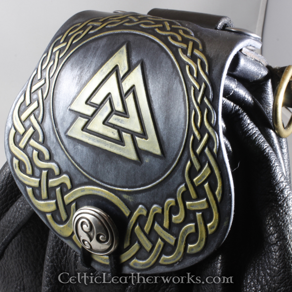 Valknut design - jokerunderground